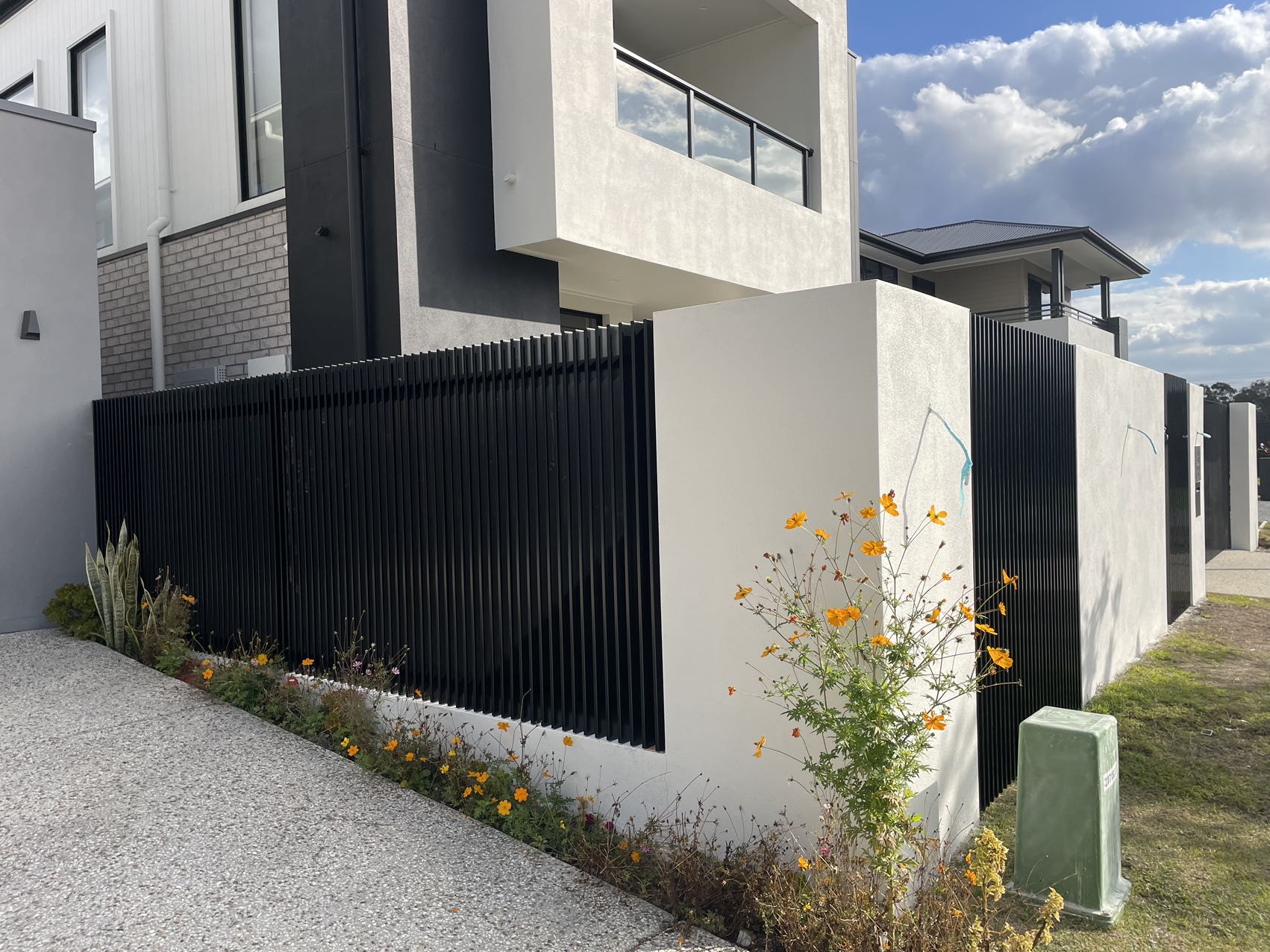 Aluminium Blade Fence-Garden Fence-ACMG-Experts In Residential ...