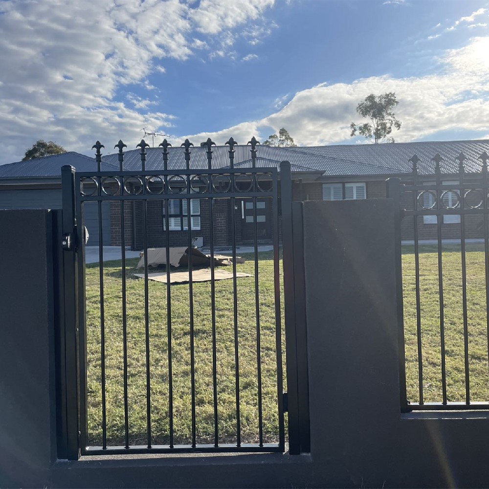 Aluminum Spear & Ring Top Gate-Pedestrian Gate-ACMG-Experts In ...