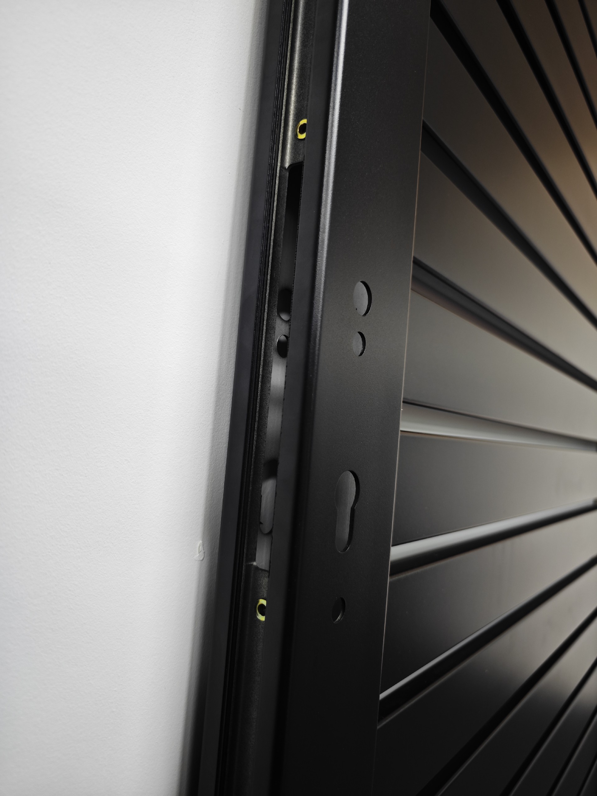 Aluminum Slat Gate-Pedestrian Gate-ACMG-Experts In Residential ...