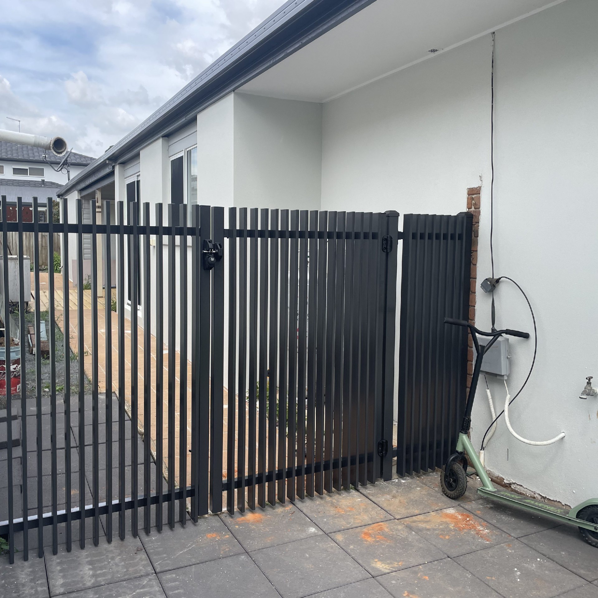 Aluminium Blade Gate-Pedestrian Gate-ACMG-Experts In Residential ...